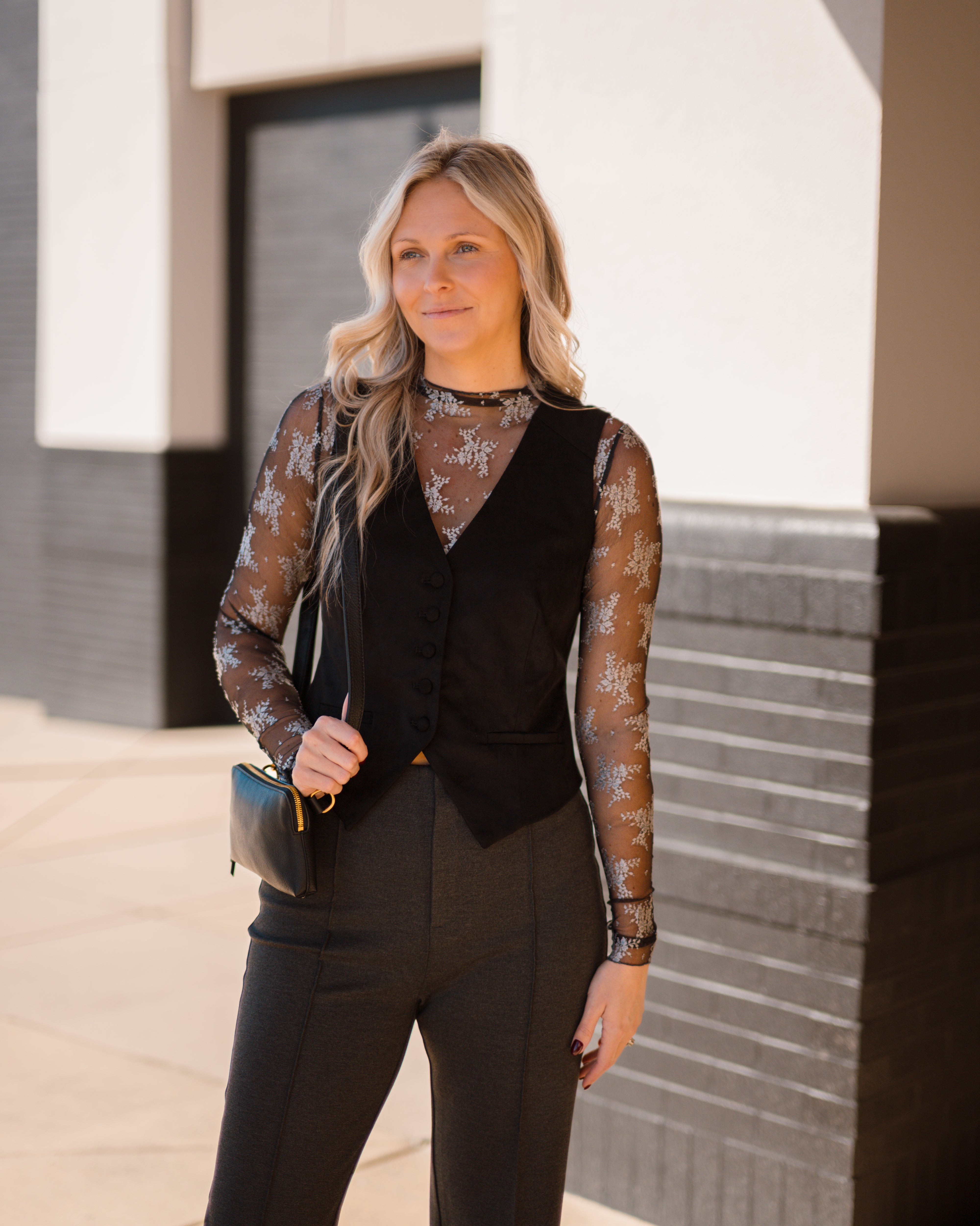 Elan Chic & Clean Vest – The Dressing Room